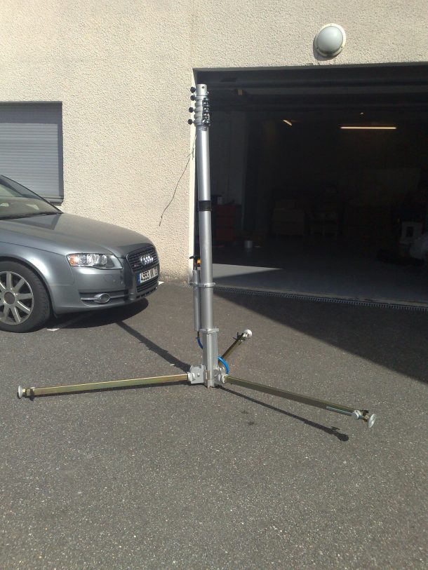 Trépieds et Quadripieds, supports pour mâts télescopiques pneumatiques